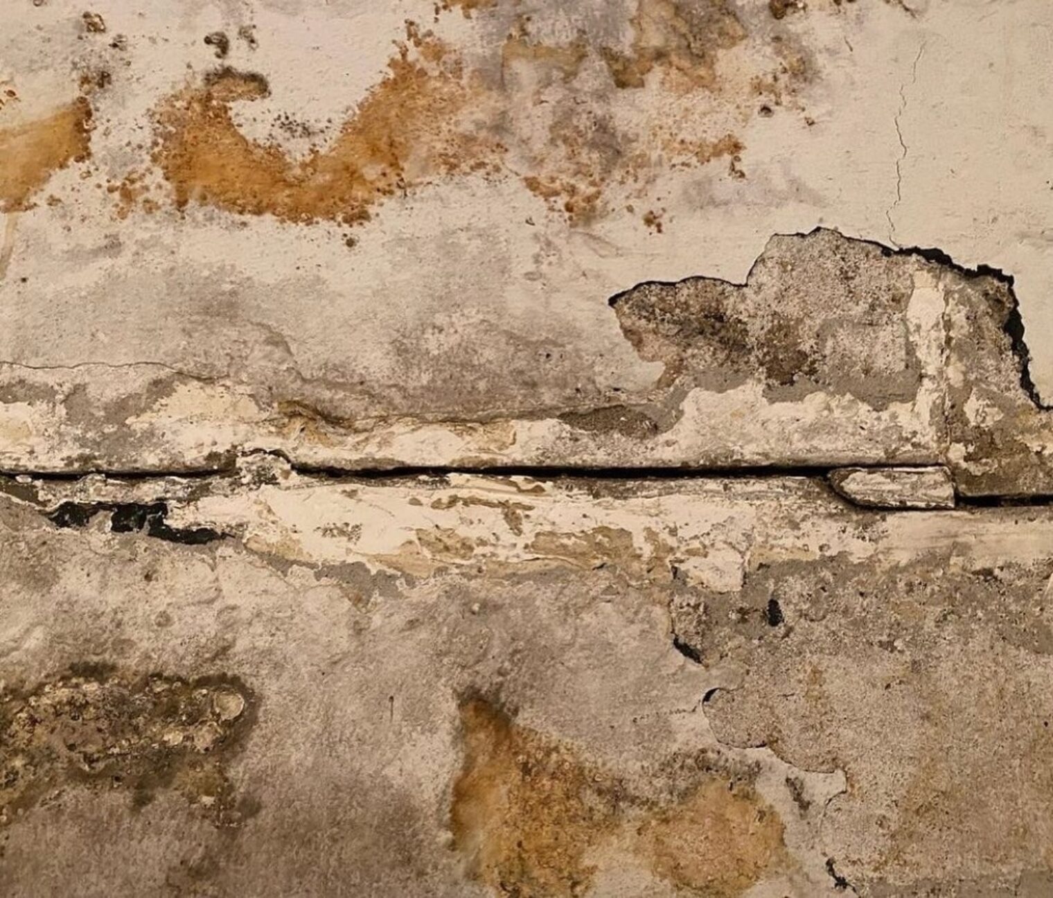 What is Hydraulic Cement? 9 Distinct Uses of This Material